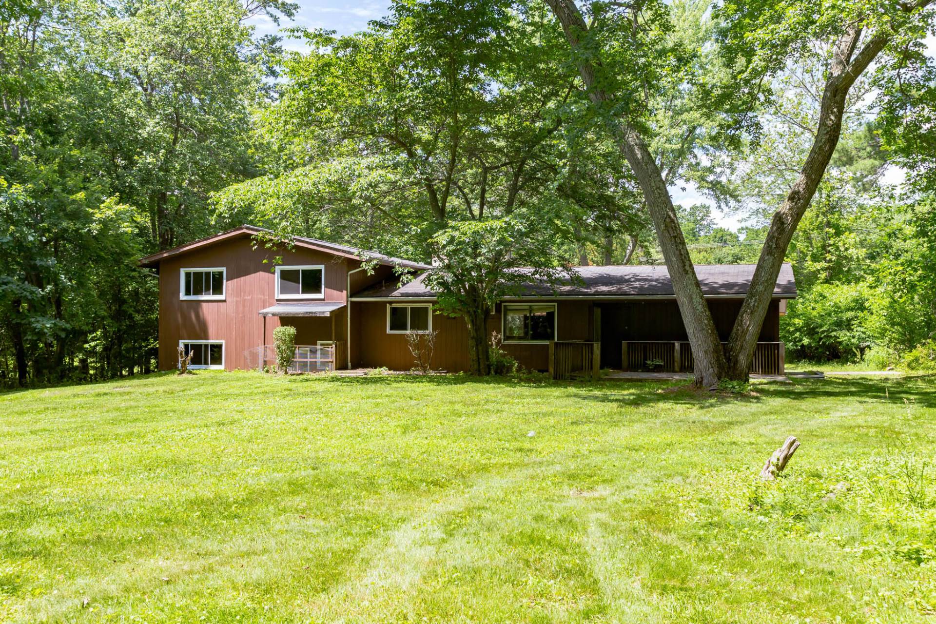 134 Crum Elbow Rd Hyde Park NY 12538 Sold NYStateMLS Listing 10395412 