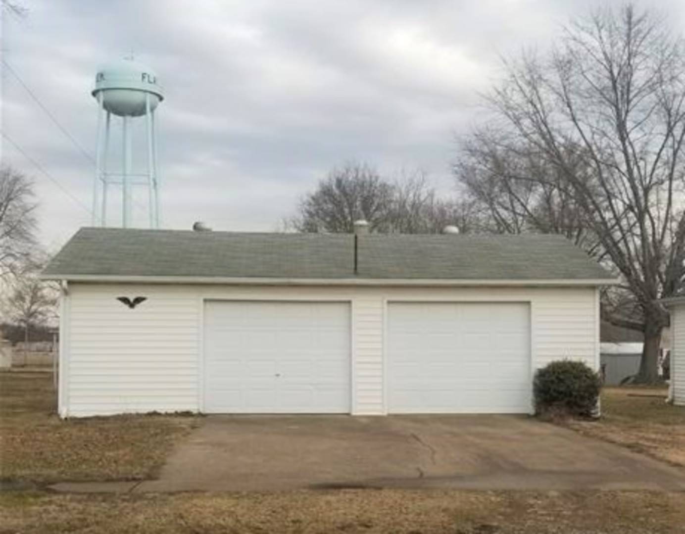 306 1st, Flat Rock, IL 62427 (Sold NYStateMLS Listing #10451917)