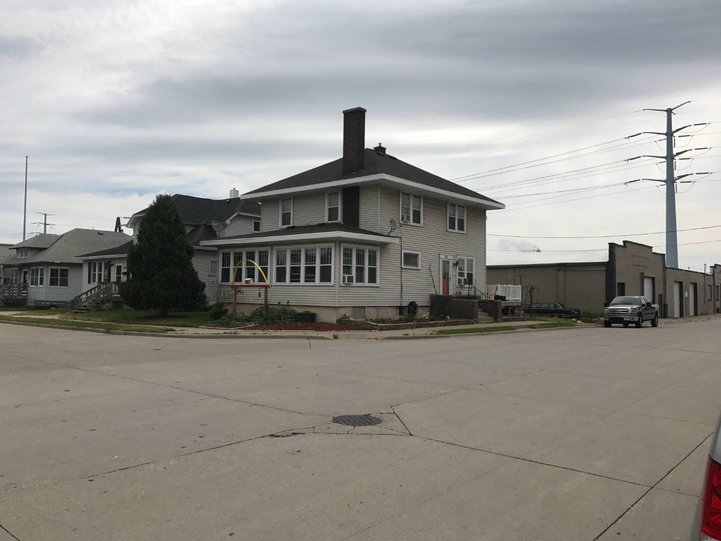 236 Mather St, Green Bay, WI 54303 (Sold NYStateMLS Listing #10505964)