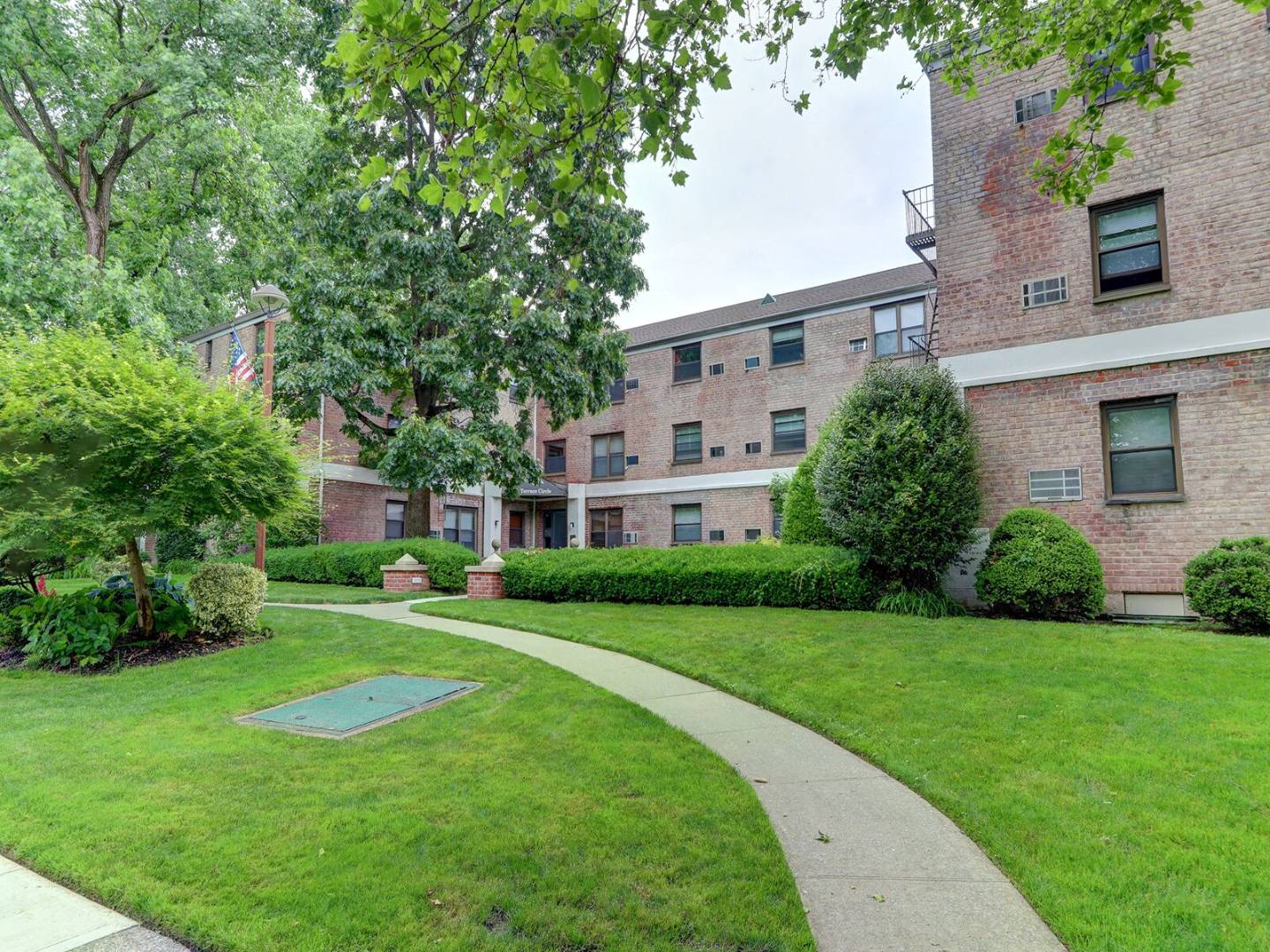 9 Terrace Circle, #3 A, Great Neck, NY 11021 (Off Market NYStateMLS ...