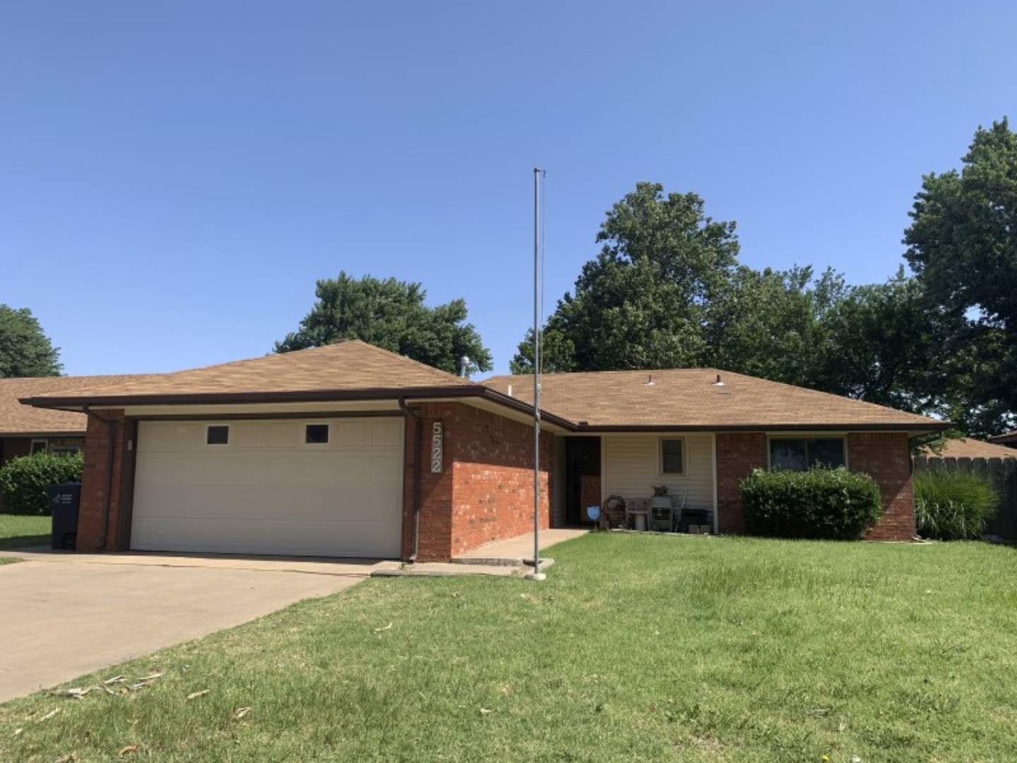 5522 Fountainhead Dr, Enid, OK 73703 (Sold MyStateMLS Listing #10622351)