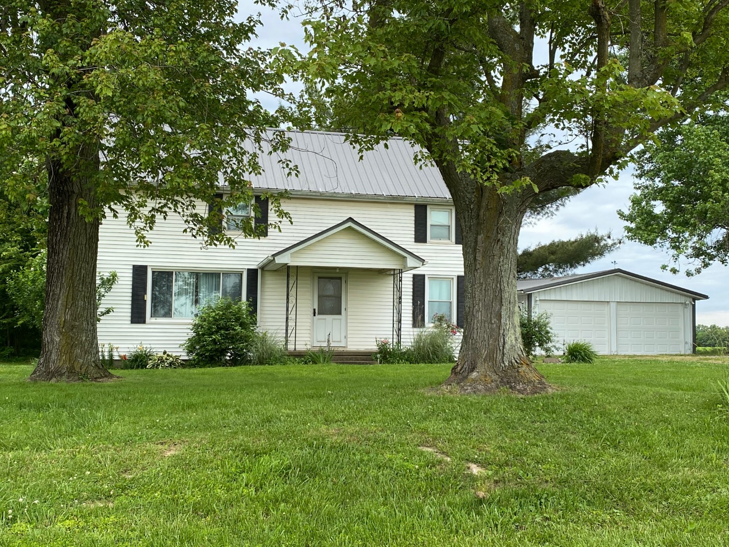 1431 County Road 1300 E, Geff, IL 62842 (Sold MyStateMLS Listing #10897504)