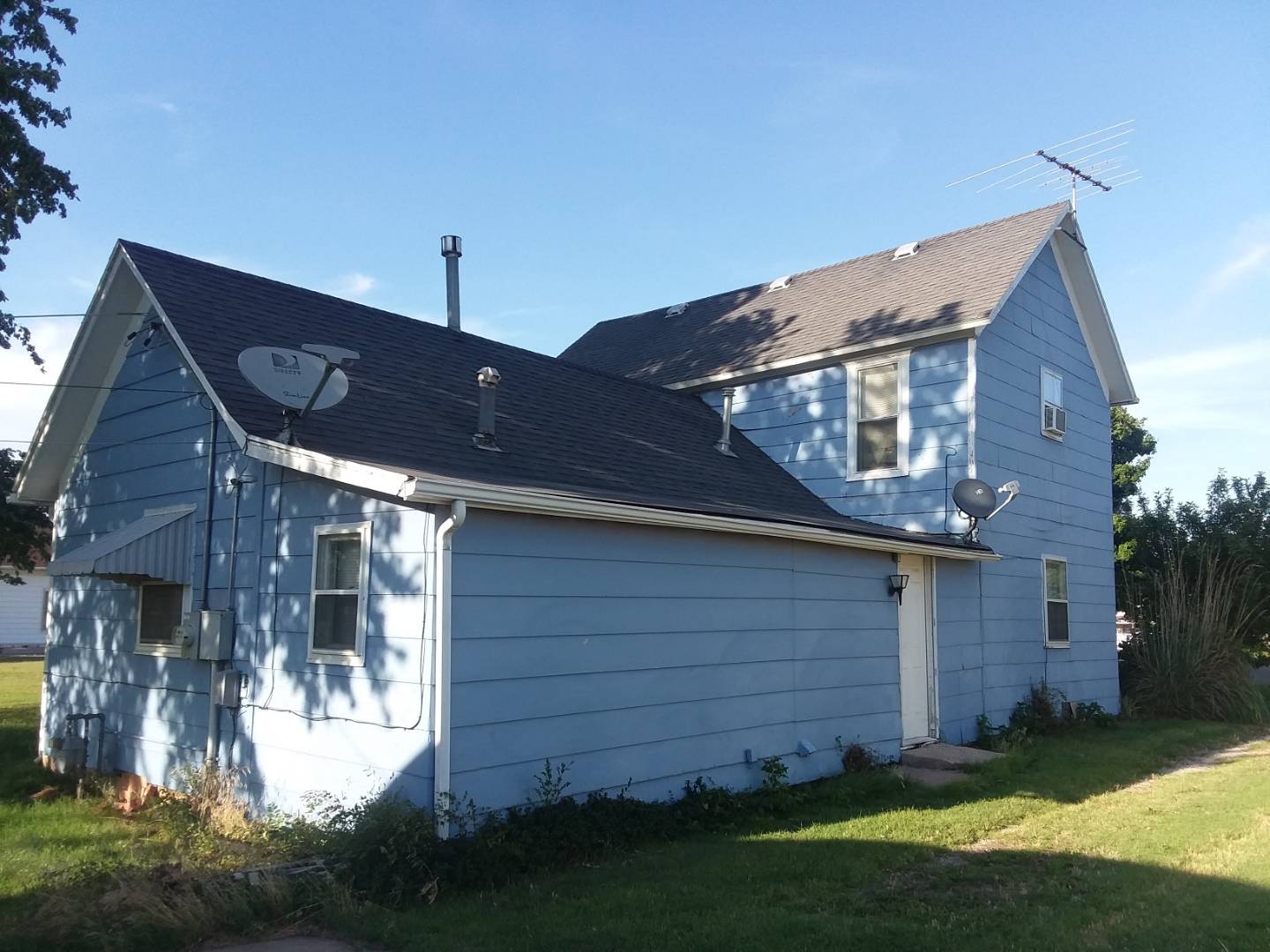 225 N Main, Cunningham, KS 67035 (Sold MyStateMLS Listing #10918088)
