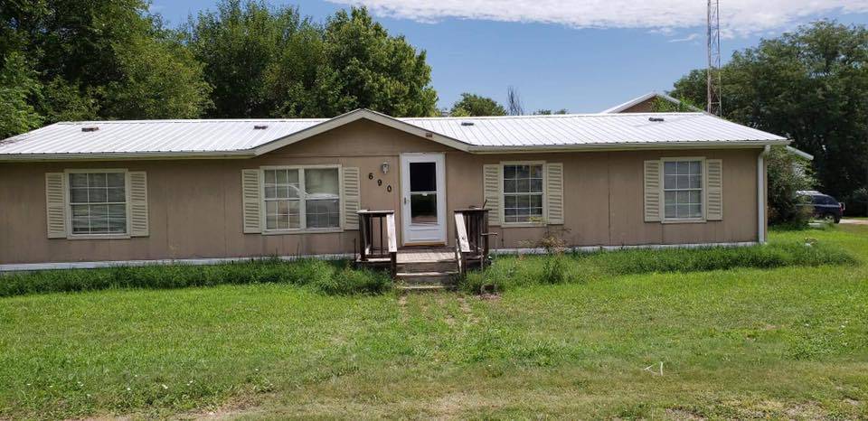 690 2nd Ave. West, Glade, KS 67639 (Sold NYStateMLS Listing #10927530)